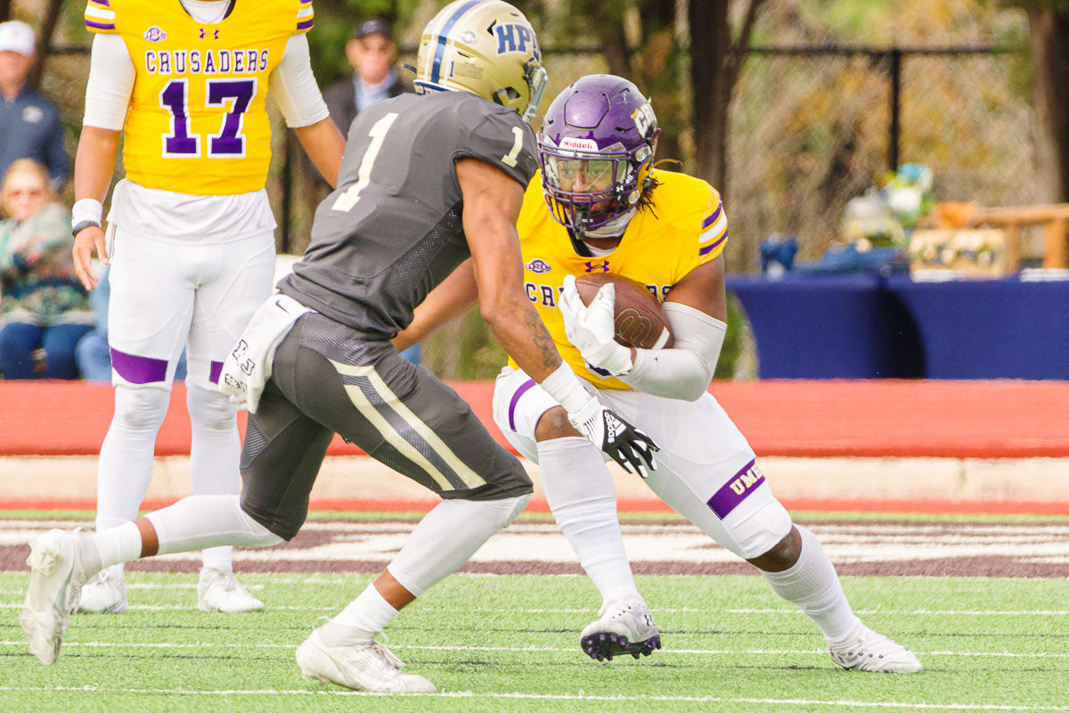 PHOTOS: UMHB Football vs. Howard Payne - True To The Cru